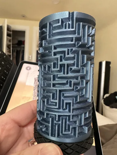 Puzzle Maze with knurled style. Remixed by 3DPrintCraft MakerWorld ...