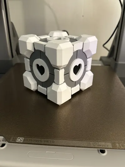 Portal Companion Cube box by Zaxxon64 MakerWorld: Download Free 3D Models