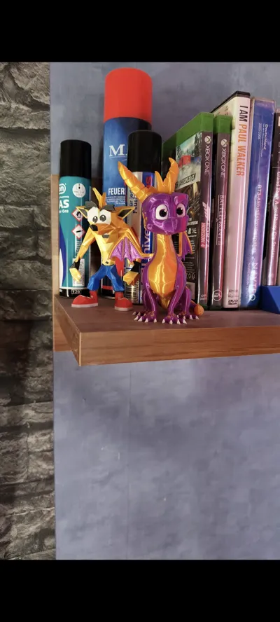 Figura retro de Crash de baja poli por Namiiria MakerWorld: Descarga Modelos 3D Gratuitos