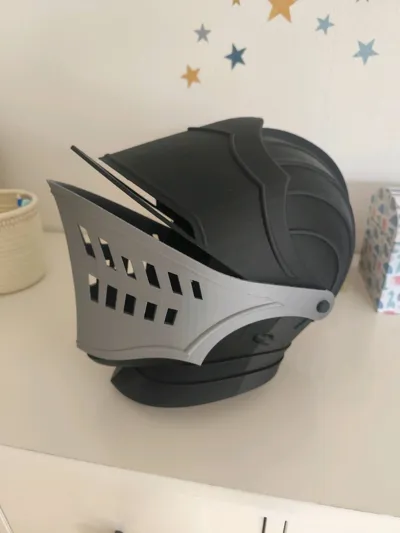 Elite knight helm by Jura MakerWorld: Download Free 3D Models