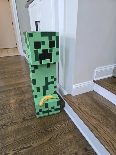 Minecraft creeper toy - positionable - Free 3D Print Model - MakerWorld