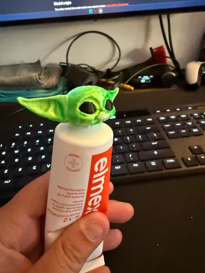 Toothpaste yoda 2-colors Remixed by caNsados MakerWorld: Download Free ...