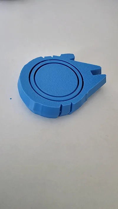 Millenium Falcon Spinner w/Display by OUAeroEngr MakerWorld: Download ...