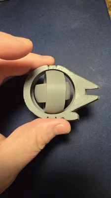 Millenium Falcon Spinner w/Display by OUAeroEngr MakerWorld: Download ...