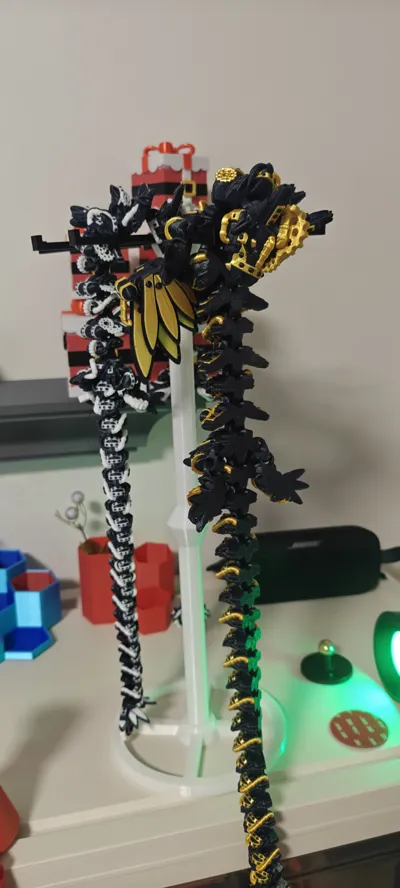 crystal dragon spinning stand by LiL_PPJ MakerWorld: Download Free 3D ...