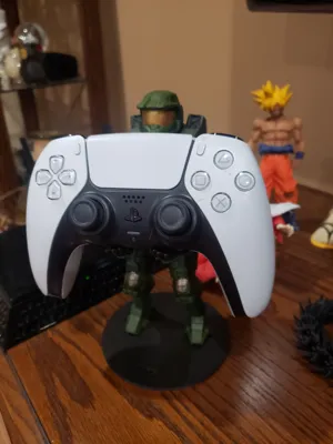 Master Chief Xbox Controller Stand 士官长手柄支架 by 丰川祥子 MakerWorld: Download ...