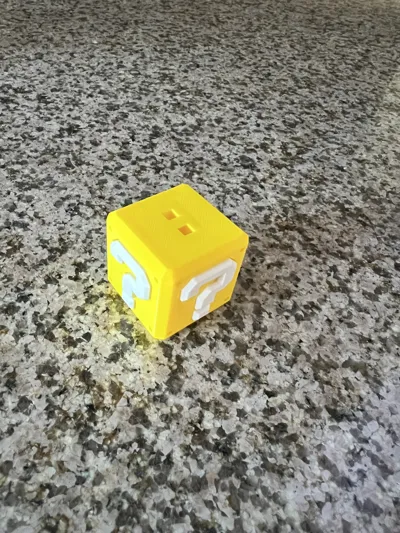 Super Mario question block keychain by Leungs - MakerWorld