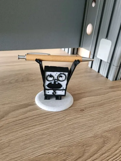 doodle bob style pen holder - Free 3D Print Model - MakerWorld