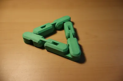 Infinity Flip Fidget - Free 3D Print Model - MakerWorld