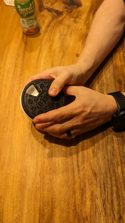 Fidget Pill Organizer by clehn8ok - MakerWorld