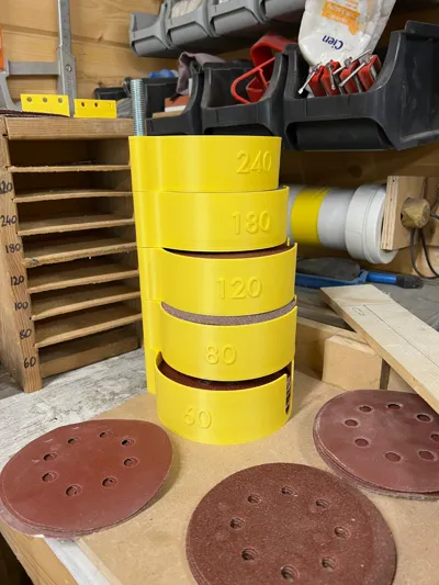 Wall mounted sand paper holder by RobVanBobbert MakerWorld: Download Free 3D Models