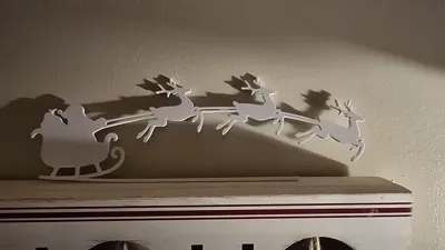 Christmas, Santa and Reindeer door decoration by Stag 3D - MakerWorld