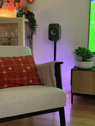 Phillips Hue Play Light Bar Mount Remixed by Retro MakerWorld: Download ...