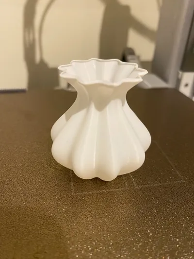 10 Mini Vases by Michelle Boeren MakerWorld: Download Free 3D Models