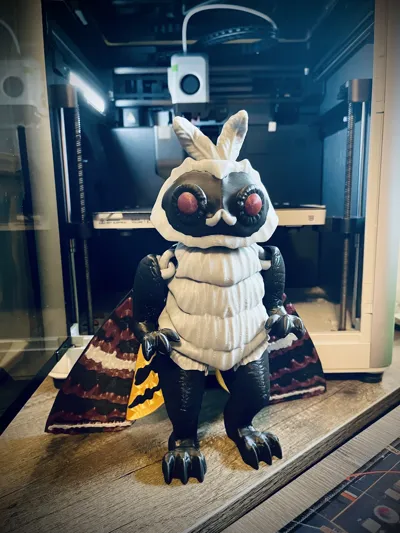 Articulated Mothman Cryptid Monster by Daann_ii MakerWorld: Download ...