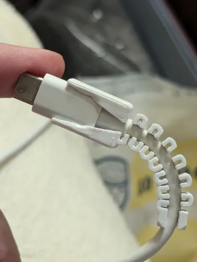 USB-C Cable Protector by SpawW MakerWorld: Download Free 3D Models