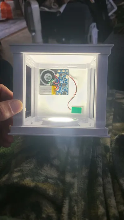 Square Lithophane Light Box - Free 3D Print Model - MakerWorld