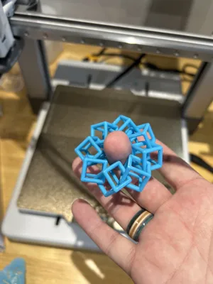 Cube loop fidget by Purple Pterodactyl MakerWorld: Download Free 3D Models
