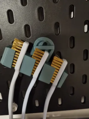 IKEA Skadis/ Skådis Brush Holder - T Clip by ZEE SOLO - MakerWorld