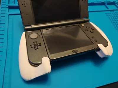 Grip & Stand for New 3DS XL with Cart Slot Remixed by FranktheTank ...