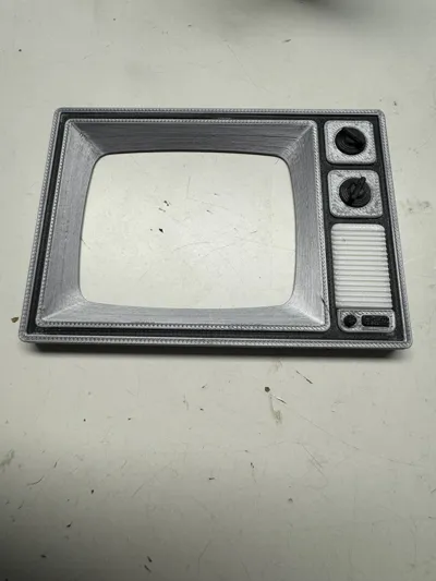 Retro TV Magnet Frame by kriswillcode - MakerWorld