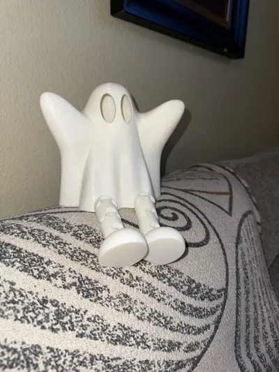 Ghost with legs - Free 3D Print Model - MakerWorld