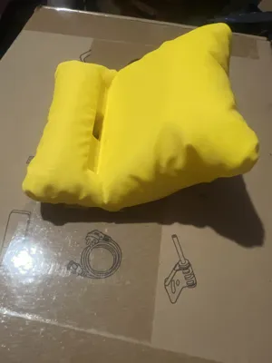 Pillow Phone holder by BumLab3D MakerWorld: Download Free 3D Models