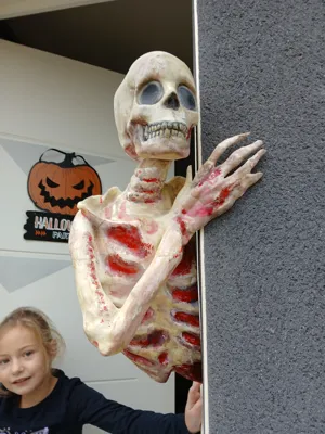 22" Halloween Corner Creeper Skeleton by keith.g.goodman MakerWorld ...