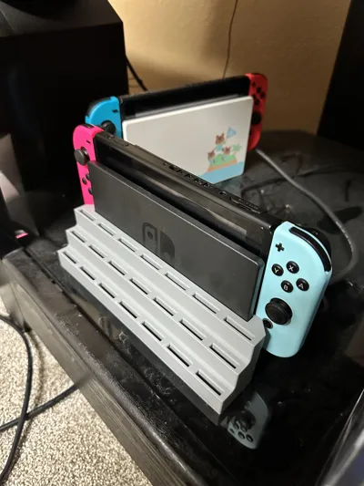 Nintendo Switch Game Stand - Attached to console by BC Designs - MakerWorld