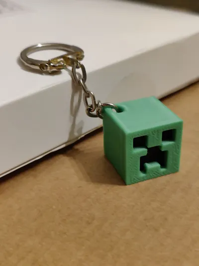 Creeper Keychain by Calmec87 MakerWorld: Download Free 3D Models