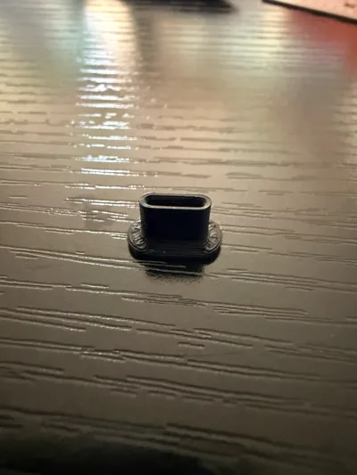 USB-C Dust Cover / Plug / Cap ( USB Type-C ) by br1acc - MakerWorld