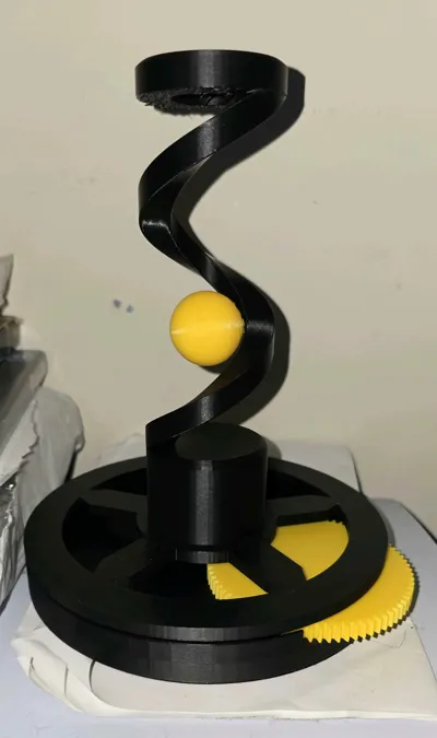 Magic ball spinner carrousel with 5.2:1 gear ratio by jakobdam ...