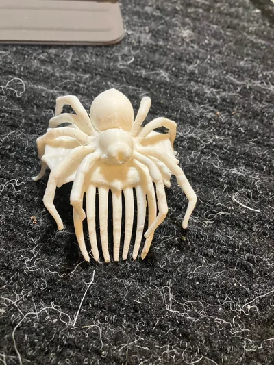Spider Hair Comb by Aleandrus MakerWorld: Download Free 3D Models