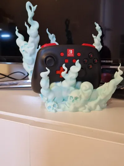 Spooky Controller Stand by Holoprops MakerWorld: Download Free 3D Models