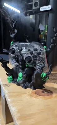Spooky Controller Stand by Holoprops MakerWorld: Download Free 3D Models