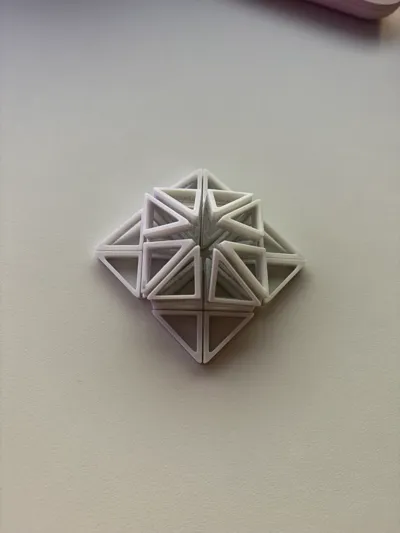 Infinite Flippy Flapper Fidget Toy - only 14g! by taylormadearmy ...