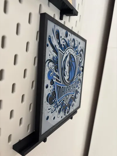 Slim & Square - Friction Fit Frame - Free 3D Print Model - MakerWorld