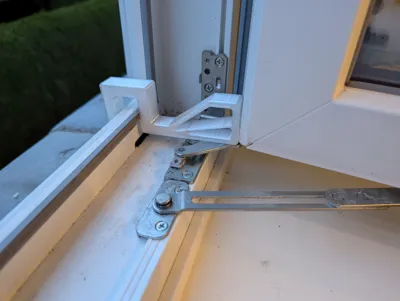 Wedge for Modern Windows by SDwarfs - MakerWorld