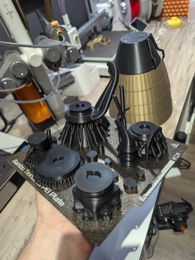 SpaceX Raptor 3 Vacuum Rocket Engine 1/10th scale by CrazyJ MakerWorld ...