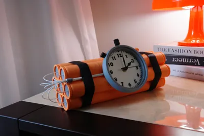 Dynamite Clock Kit-011 by Rober7Crow MakerWorld: Download Free 3D Models