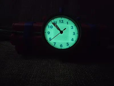 Dynamite Clock Kit-011 by Rober7Crow MakerWorld: Download Free 3D Models