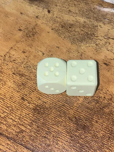 Cheater's Dice by Sketchy MakerWorld: Download Free 3D Models