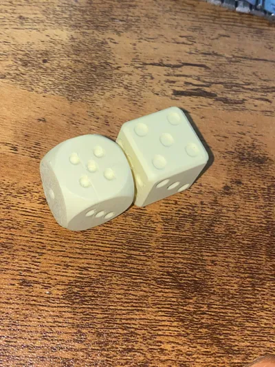 Cheater's Dice by Sketchy MakerWorld: Download Free 3D Models