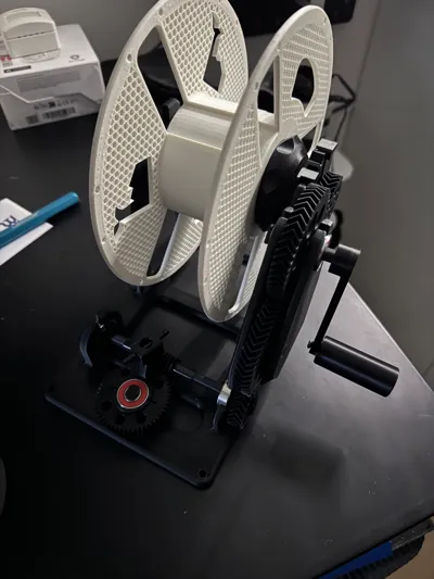Respooler Winder V2.0 (with a difference) - Free 3D Print Model ...