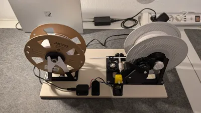 Respooler Winder V2.0 (with a difference) - Free 3D Print Model ...