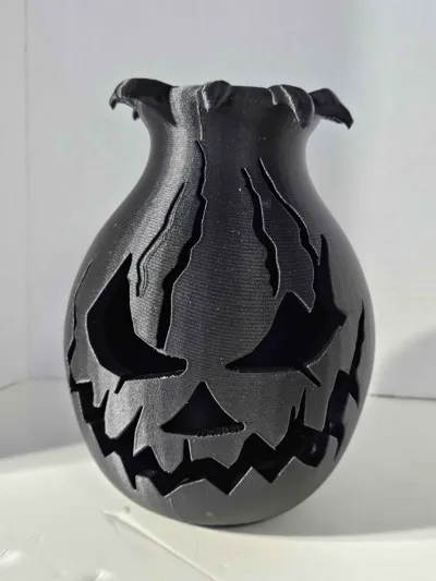 Creepy Pumpkin Vase for Halloween Decor by Decorartor MakerWorld ...