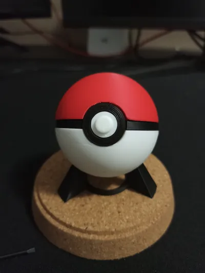 Pokeballs by Roiku3D - MakerWorld