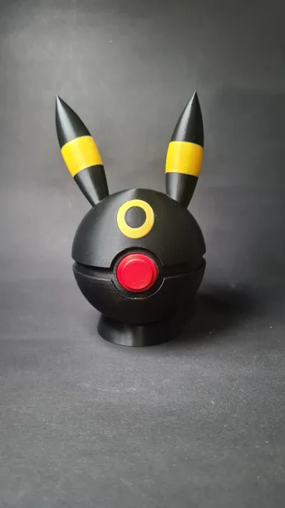 Umbreon Ball - Pokemon - Pokeball Functional by Torikami MakerWorld ...