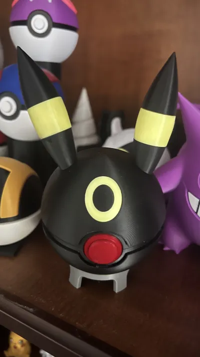 Umbreon Ball - Pokemon - Pokeball Functional by Torikami MakerWorld ...