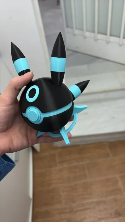 Umbreon Ball - Pokemon - Pokeball Functional by Torikami MakerWorld ...